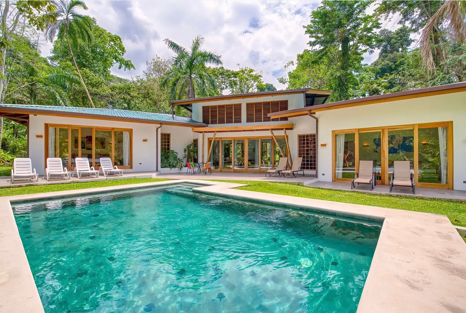 Jungle Tide Villas